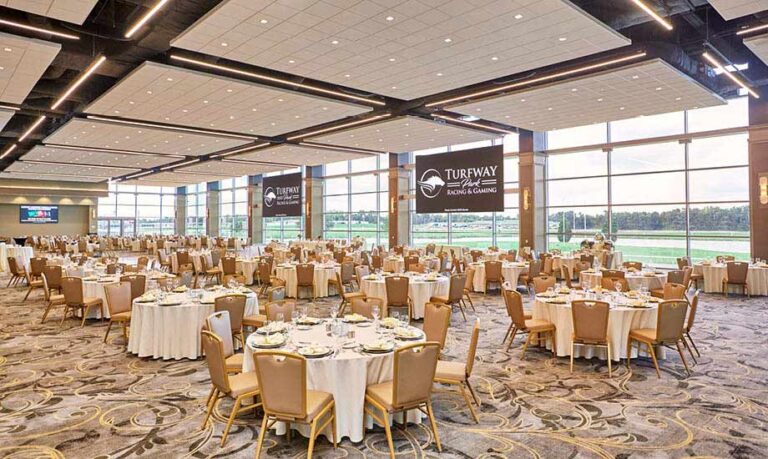 Photo Gallery | Turfway Park Racing & Gaming in Florence, KY